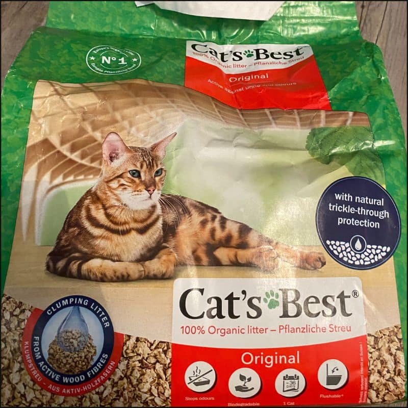 Honest Catlux Cat Litter Review (Tested With Cats) in 2026